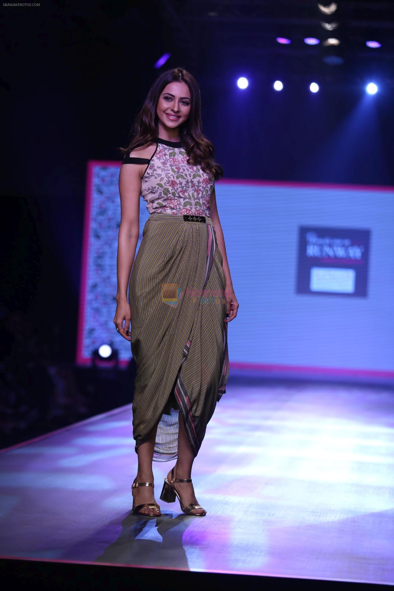 Rakul preet Singh at Smile Foundation & Designer Sailesh Singhania fashion show for the 13th ...